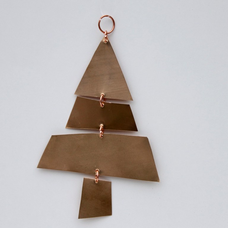 Ornament Advent: Day 17 Copper Christmas Tree | the crafty sisters